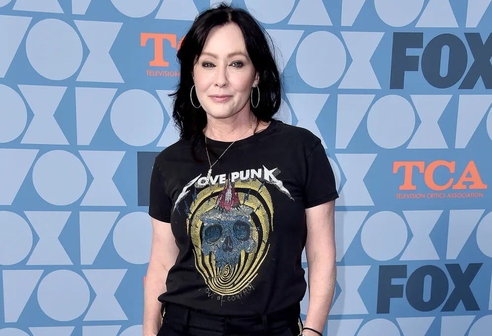 Remembering Shannen Doherty: A Tribute to Courage and Resilience - The ...
